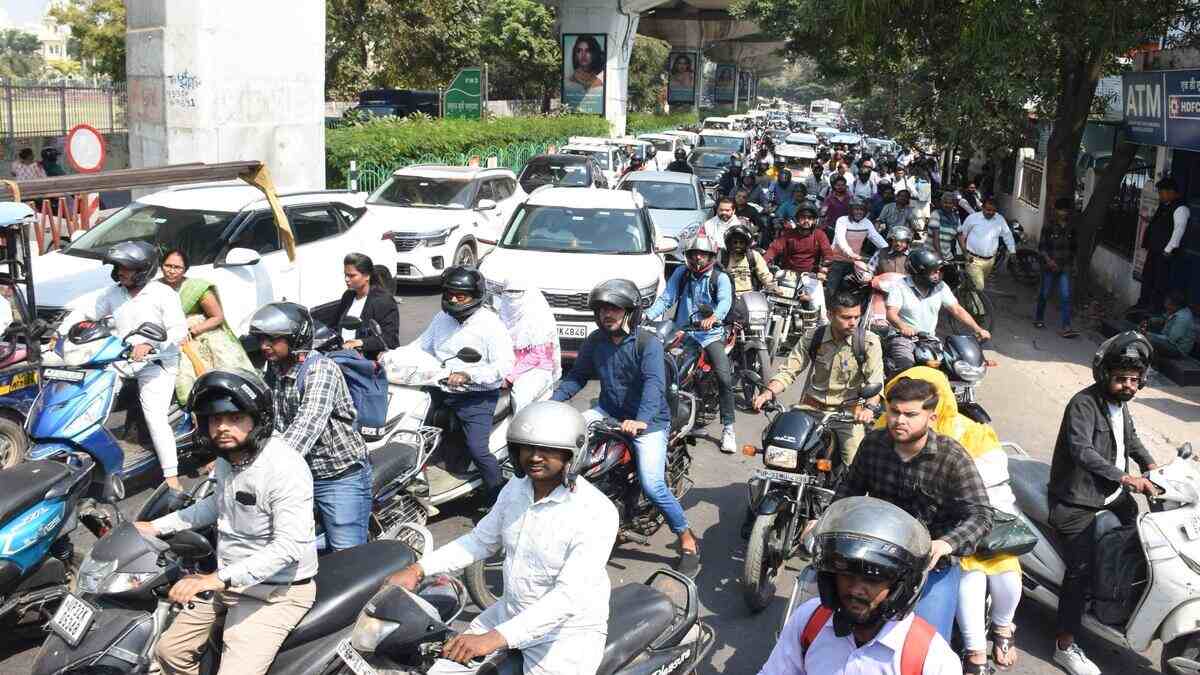 Lucknow News: Lucknow Got Relief From Traffic Jam For 3 Hours Public ...