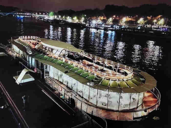 Gorakhpur News : Lower Structure Of Floating Restaurant Ready ...