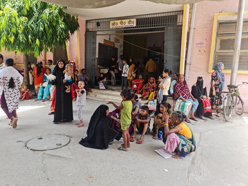 3,200 Patients Visited The District Hospital's OPD On Monday ...