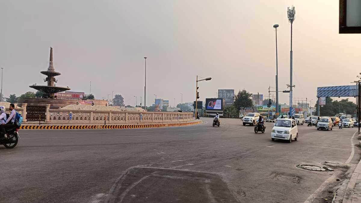 Apart From Black Spots In Lucknow Many Other Roads Are Also Becoming ...