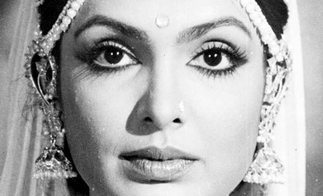 On Parveen Bobby Birthday Know About Her Affairs And Death Mystery ...