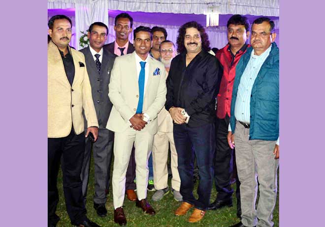 See Pics Of Indian Hockey Star Danish Mujtaba Wedding And Dawat E ...