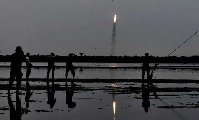 Today With Aryabhatta India Will Written History Know About 8 ...