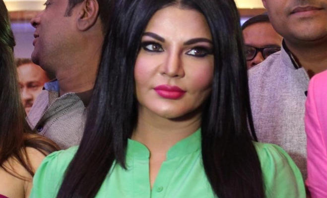 Rakhi Sawant Plastic Surgery Before And After इन 5 जगहों की प्लास्