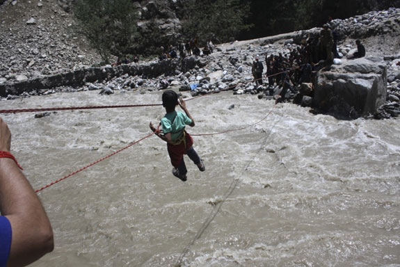 Operation Rescue In Uttarakhand By Indian Army- PICS: सेना का उत् ...