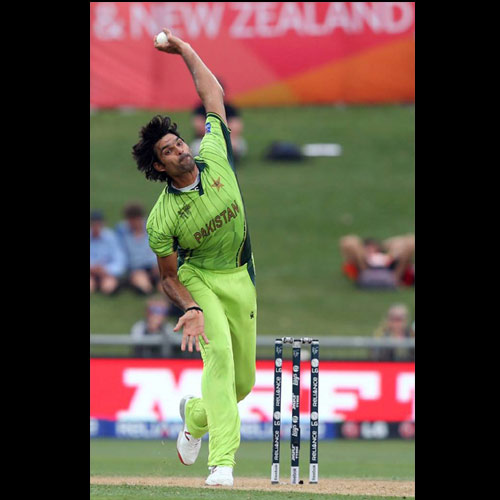 Cricket Tallest Bowlers In Pictures, Photo Gallery Inext Live