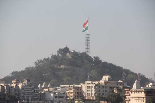 Indias Largest National Flag Host In Pahari Mandir, Photo Gallery Inext ...